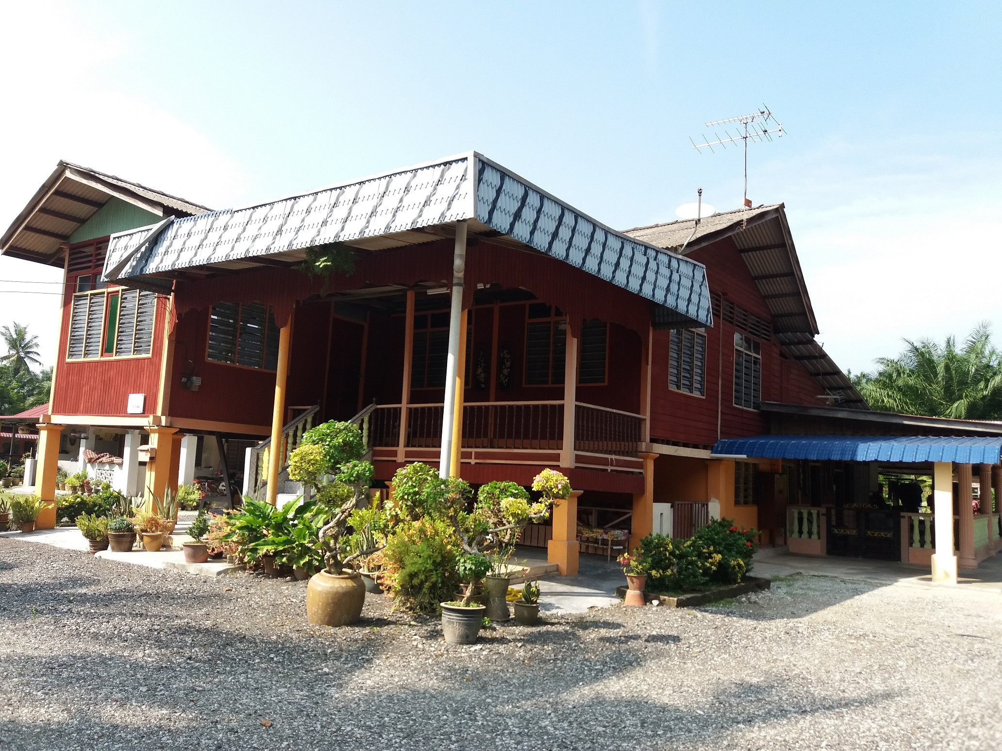 Banghuris Homestay Sepang Selangor